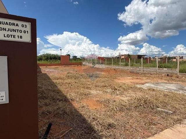 Oportunidade no Le Premier Residence Lote plano de 417 m2 Jardim Botânico/DF Vista livre R$ 325