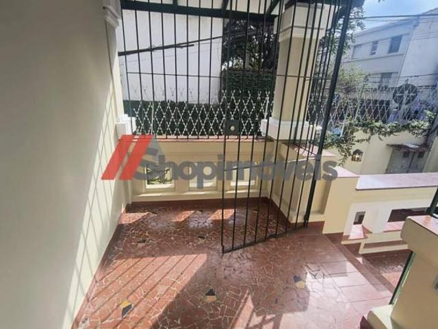 Oportunidade no Morro dos Ingleses! 400 m² com 5 dormitórios/salas