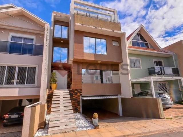 OPORTUNIDADE NO NOVO MUNDO TRIPLEX EM CONDOMINIO FECHADO 236m² 4 DORM 3 VAGAS