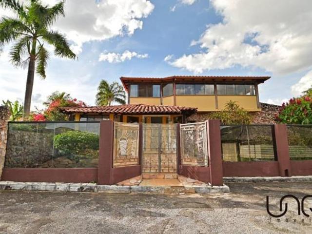 OPORTUNIDADE NO PARK WAY DO AEROPORTO COM 2 CASAS EM UM TERRENO COM HABITE SE