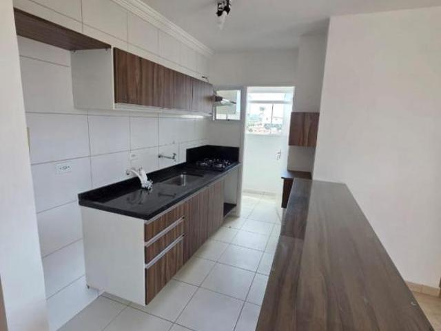 Oportunidade no Pássaro da Amazônia: Andar Alto, Vista Livre e Cozinha Planejada!