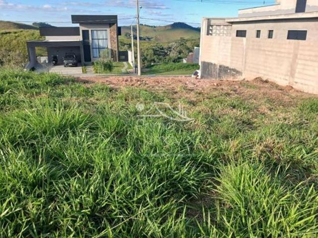 Oportunidade no Residencial Entreserras: Lote Perfeito para o Seu Projeto!