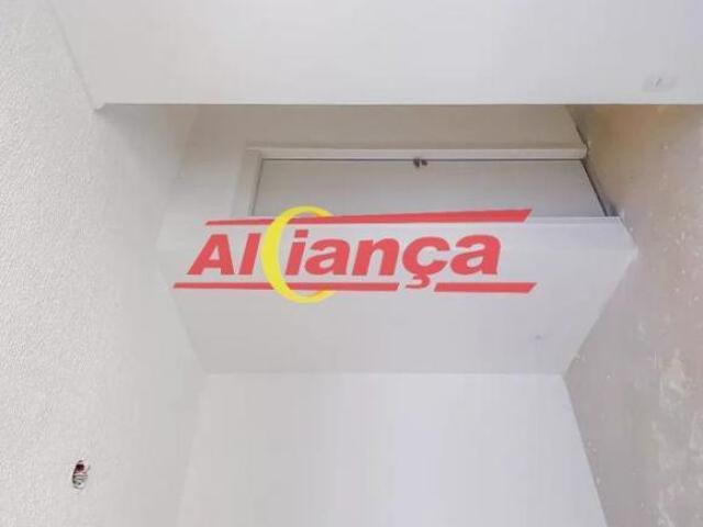 Oportunidade na Penha: Andar Alto com Vaga e Lazer