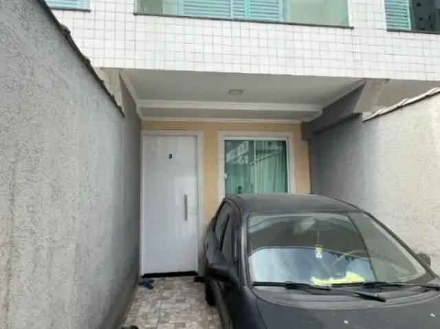 Maracanã Sobrado 2 dorms c/ Sacada, 100 mts da praia