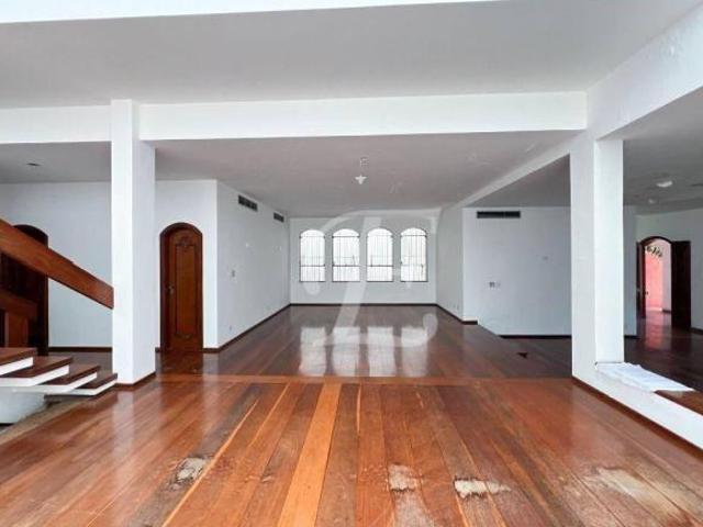 Oportunidade Sobrado à venda 4 SUÍTES 5 vagas 930ms2 Jardim Prudência Apenas 2.500.000,00