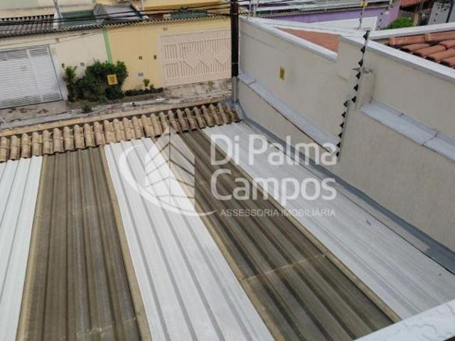 Oportunidade! Sobrado com 3 Suítes e 4 Vagas Próx. ao Metrô