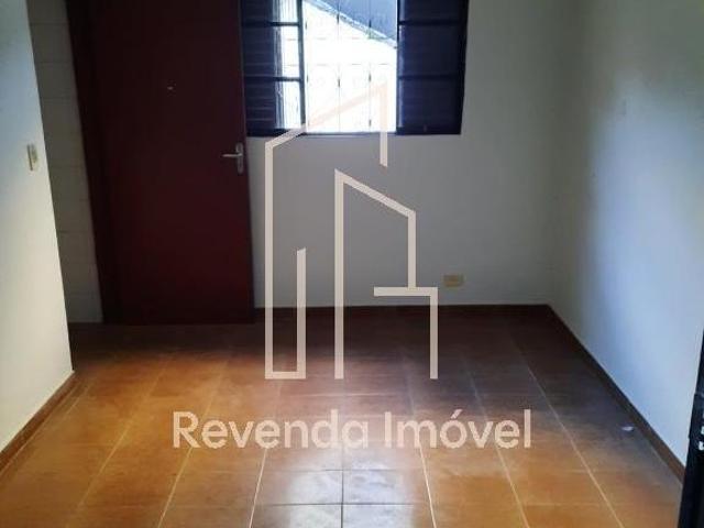 OPORTUNIDADE Sobrado com 4 casas e 2 salões comerciais em Diadema