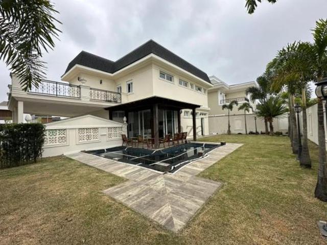 Oportunidade Sobrado Condomínio Jardim do Golfe 3 Urbanova 4 Dormitórios 400m² Mobiliada