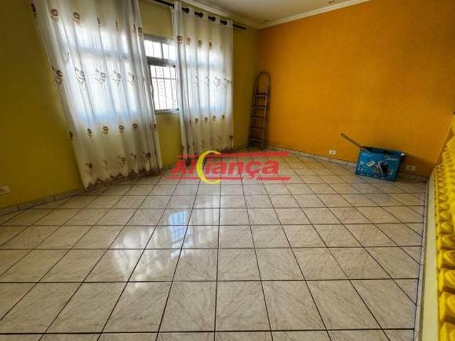 OPORTUNIDADE SOBRADO DE 5 QUARTOS EM GUARULHOS