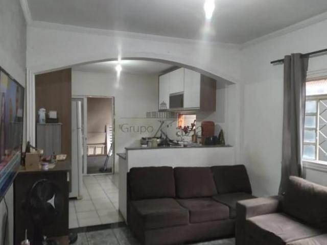 Oportunidade Sobrado Jardim das Cerejeiras 3 Dormitórios 172m²