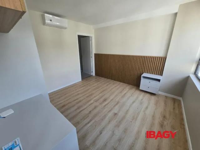 Oportunidade! Salas/Conjuntos em Centro Florianópolis