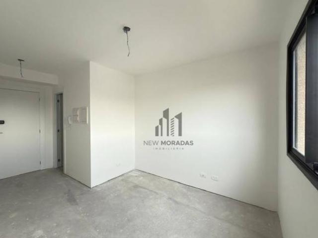 Oportunidade ! Studio bem localizado, à venda, 17 m² Novo Mundo/ Portão
