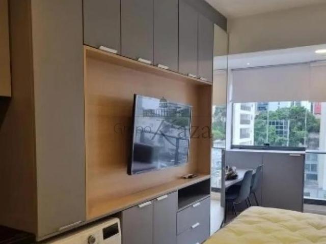 OPORTUNIDADE STUDIO PINHEIROS CRISTIANO VIANA