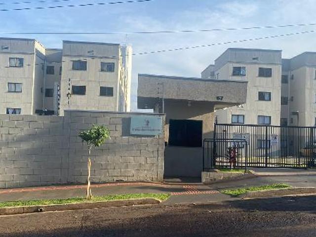 Oportunidade para você — Apartamento no Conjunto Semiramis Barros Braga, Londrina PR, Apto 303, 2 quartos, 1 vaga, 43,31m² | Licitação Aberta