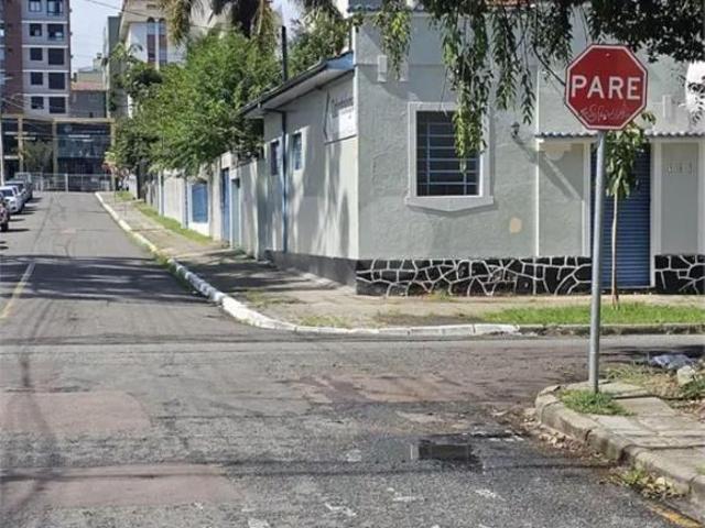 Oportunidade para Incorporadoras: Terreno de 918m² na Vila Izabel