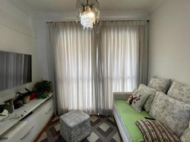 Oportunidade para morar em um apartamento amplo com 74m², com 3 dom. Próximo do metrô Vila Sônia