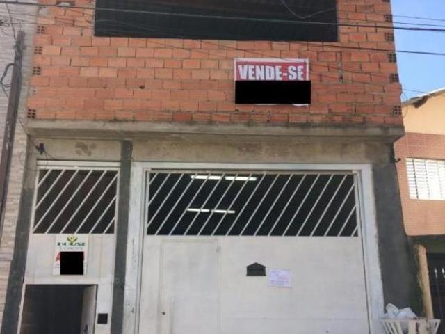 OPORTUNIDADE PARA RENDA, 3 CASAS NO MESMO TERRENO !