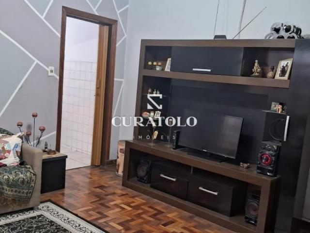 Oportunidade para seu novo lar! Sobrado com 150 m² no Parque Fongaro, Ambientes amplos, ótima locali