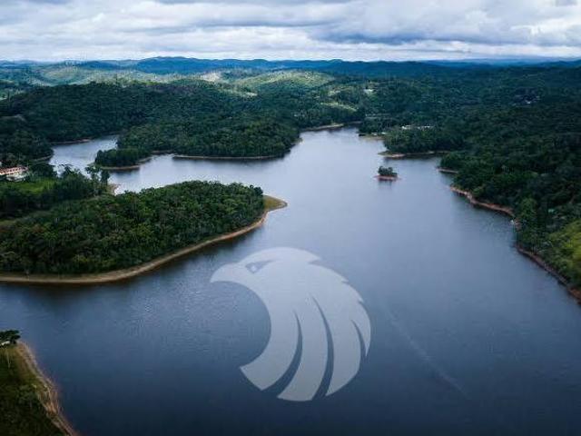 Oportunidade Paraíso a Venda De Frente a Represa na Cidade de Juquitiba.
