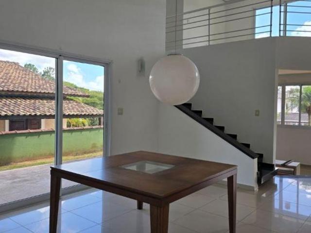 Oportunidade! Preço abaixo do mercado no Fazenda da Ilha com 3 suítes e piscina