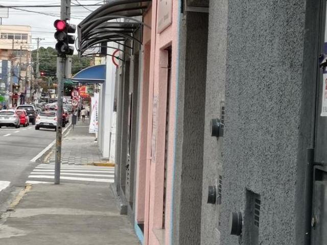 Oportunidade Prédio Comercial + Lojas Jacareí Centro SP
