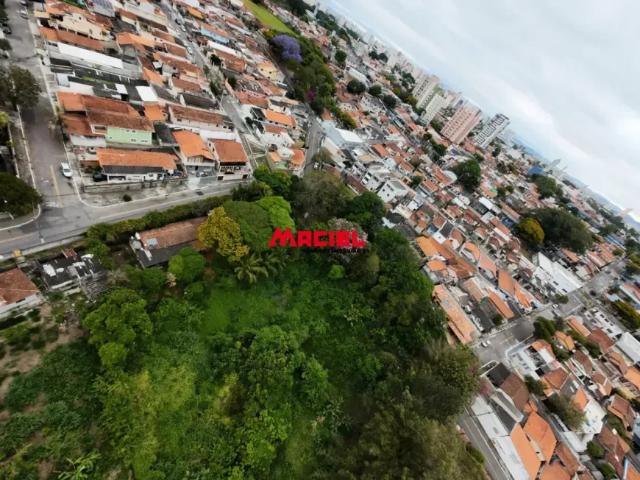 Oportunidade Rara de Área Ampla, Regularizada e com Aceite para Incorporação em São José dos Campos