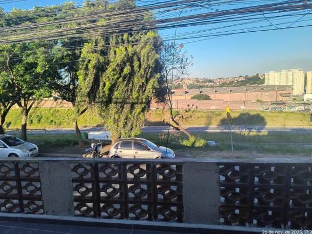 OPORTUNIDADE RARA EM JUNDIAÍ – CASA + PONTO COMERCIAL EM ESQUINA!