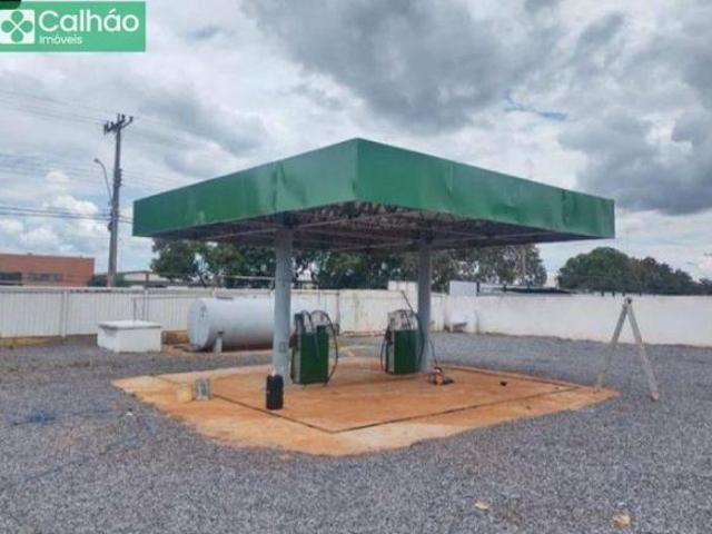OPORTUNIDADE RARA NO SAAN – POSTO DE GASOLINA + GALPÃO À VENDA!