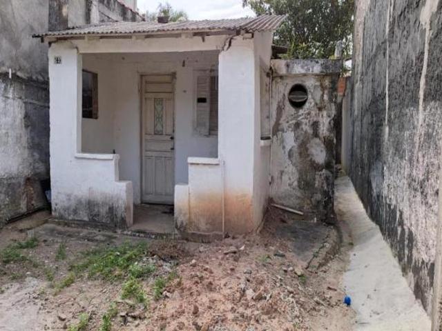 OPORTUNIDADE! TERRENO 6X20M COM CASA ANTIGA 2 CÔMODOS e 2 BANHEIROS PARA REFORMA TRAVESSA CLETO S