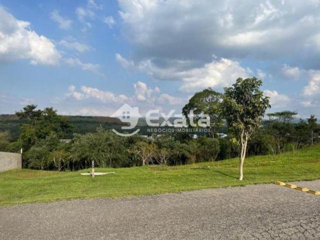 OPORTUNIDADE TERRENO 1030 M2 CONDOMINIO
