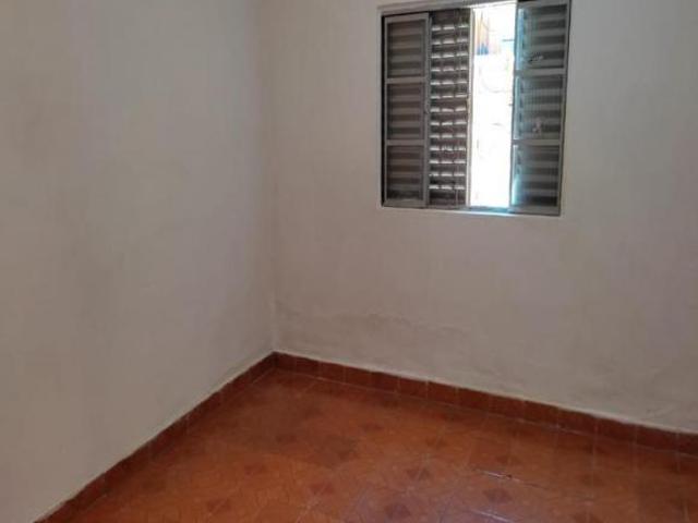 OPORTUNIDADE! TERRENO 10X38M C/CASA 3 DORMS, SALA, COPA, COZINHA, 3 VAGAS, 1 WC + EDÍCULA COM 1 QUA