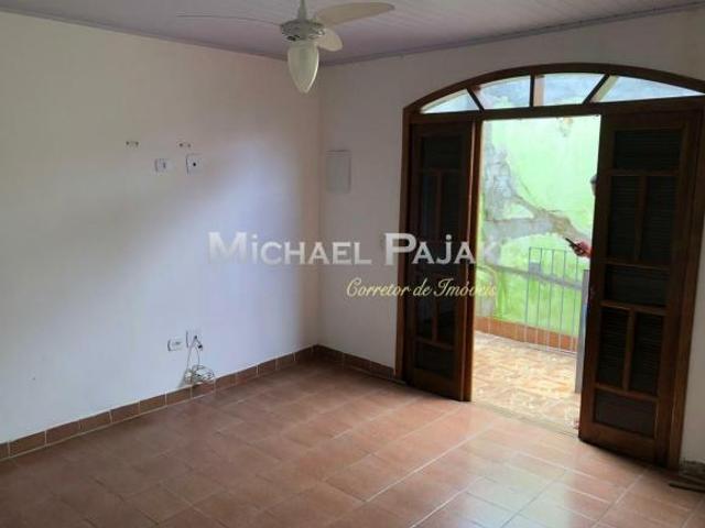 Oportunidade, Terreno tem três casas Chácara Santana