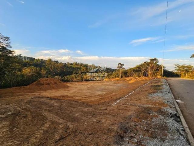Oportunidade! Terreno á venda Condomínio Fechado de 929m² em Itatiaiuçu/MG!