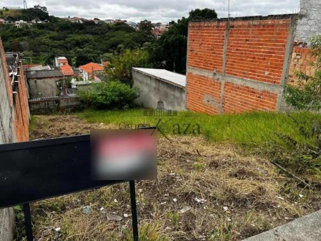 Oportunidade Terreno Campos de São José 125m²