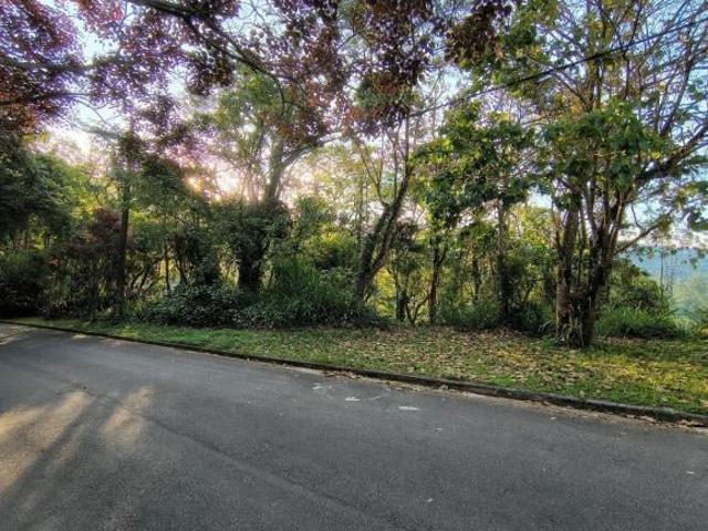 Oportunidade – Terreno com 1170m² e Vista Deslumbrante para a Represa!