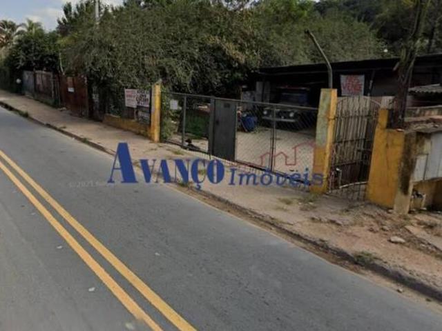 Oportunidade Terreno com 2618 m² na Rua Principal do Santa Gertrudes