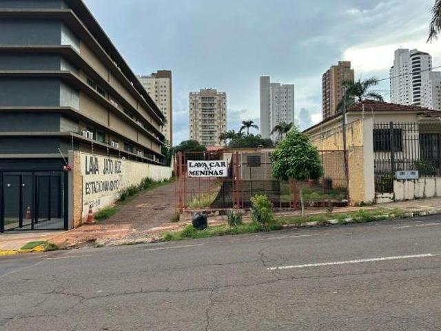 Oportunidade ! Terreno Comercial de Alto Potencial