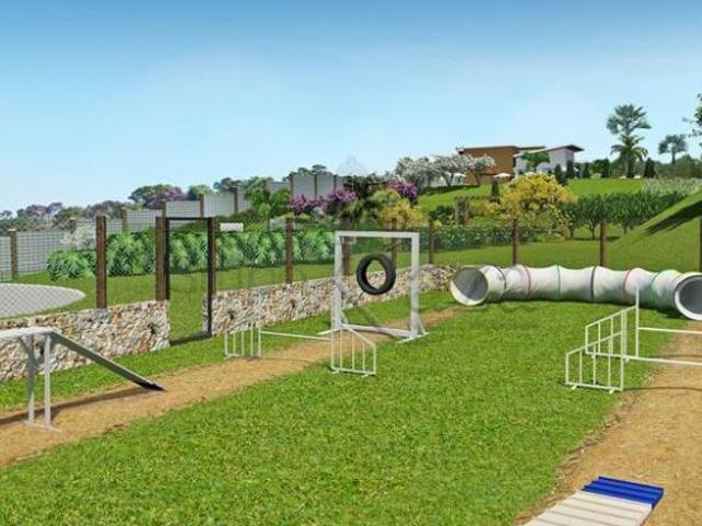 Oportunidade Terreno em Condomínio Aruanã Bairro da Floresta 250m²