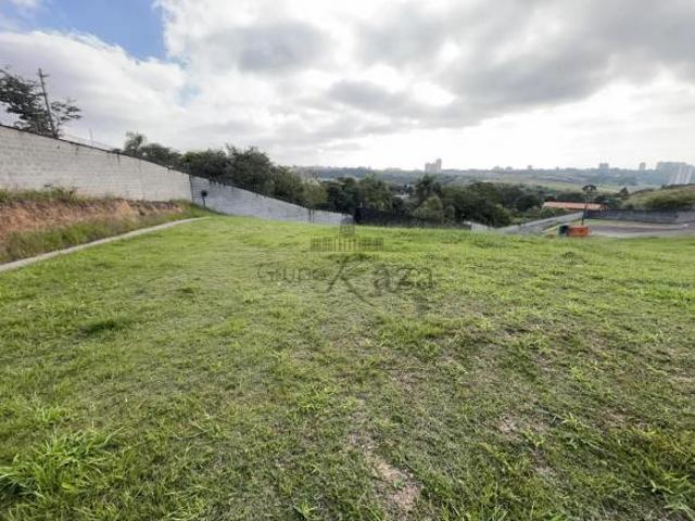 Oportunidade Terreno em Condomínio Condomínio Residencial Altos da Quinta Torrão de Ouro II