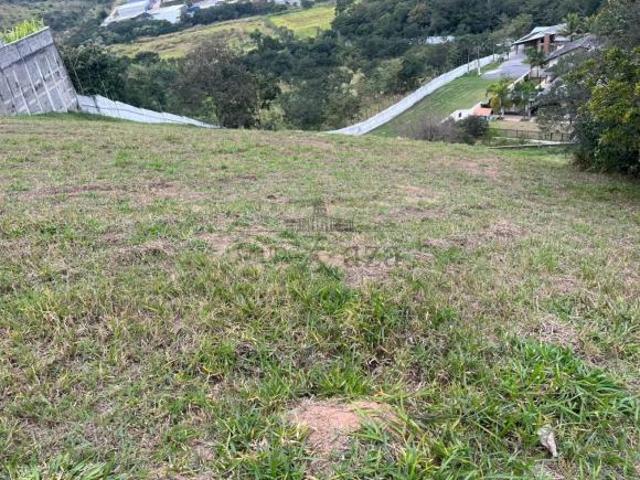 Oportunidade Terreno em Condomínio Condomínio Residencial Mirante do Vale Jacareí 1.980m²
