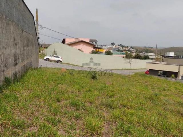 Oportunidade Terreno em Condomínio Parque Lago Dourado 2117m² Chácaras Rurais Guararema