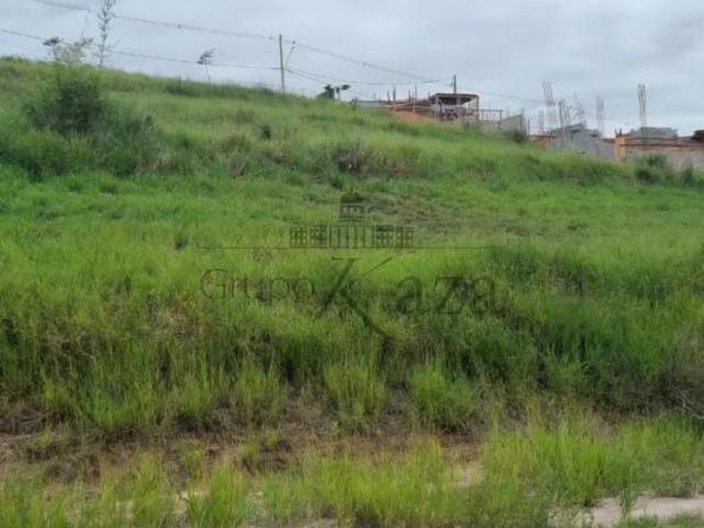 Oportunidade Terreno em Condomínio Urbanova Condomínio Terras Alpha 330m²