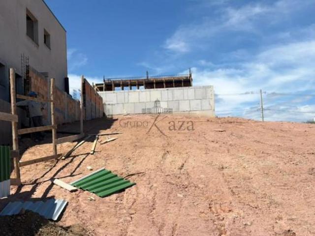 Oportunidade Terreno em condomínio Urbanova Condomínio Terras Alpha 330m²