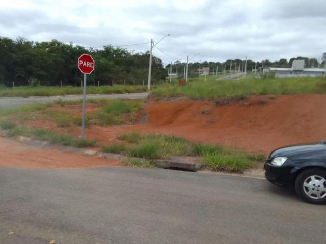 Oportunidade Terreno Loteamento Portal do Lago 206,03m²