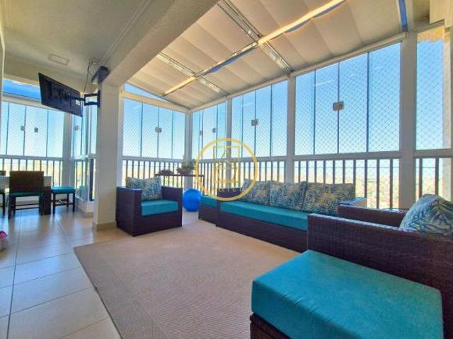 OPORTUNIDADE ÚNICA: Cobertura Duplex de Alto Padrão com Vista Impressionante