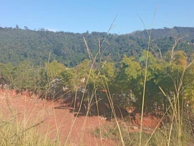 Oportunidade Única: Complexo de 8 Lotes Estratégicos com Acesso à Fernão Dias em Atibaia/SP
