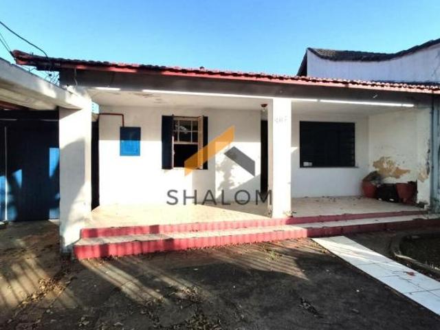Oportunidade Única! Casa Térrea com Amplo Quintal no Instituto de Previdência