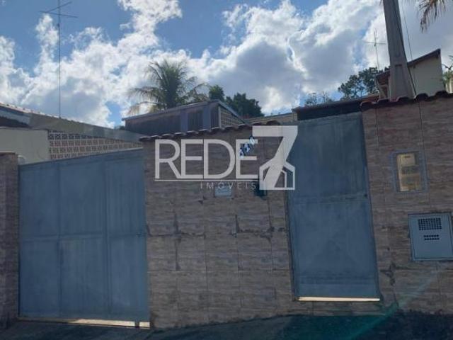 Oportunidade única! Casa à venda na Vila Lourdes 2 quartos, 1 sala, 4 vagas de garagem, 126m² de á