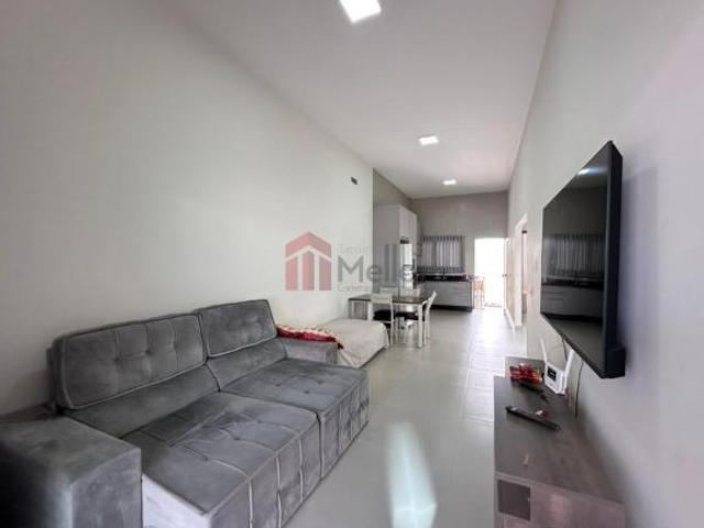 Oportunidade única: Casa à venda em Umuarama PR, Parque Res. Japão! 3 quartos, 1 suíte, 1 sala, 2 ba