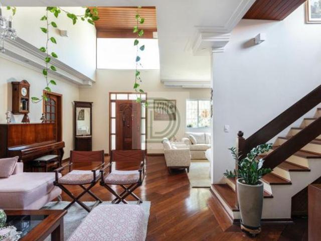 Oportunidade Única Casa Alto Padrão com 5 Suítes Vila São Francisco